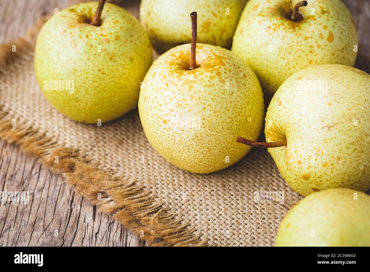 Asian pear hi-res stock photography and images - Alamy