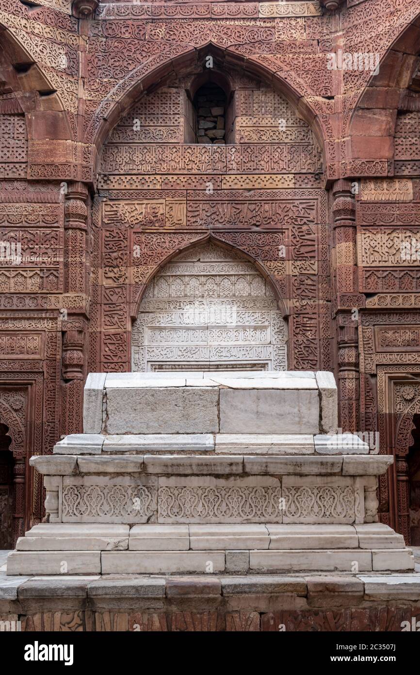 Iltutmish tomb hi-res stock photography and images - Alamy