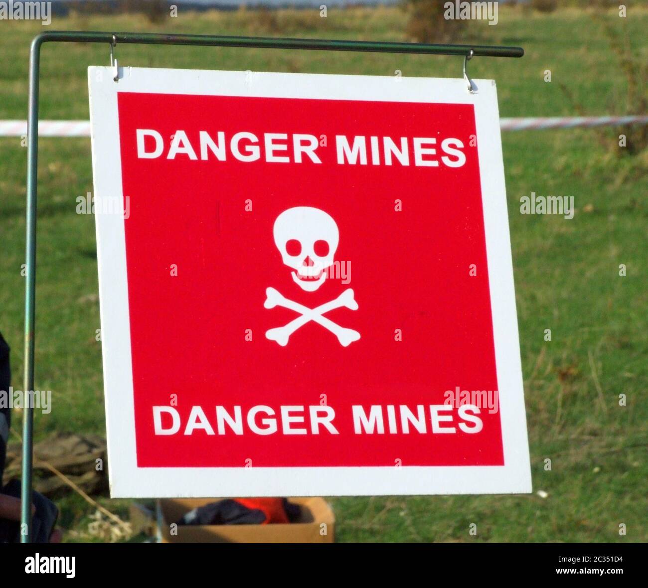 Danger minefield sign hi-res stock photography and images - Alamy