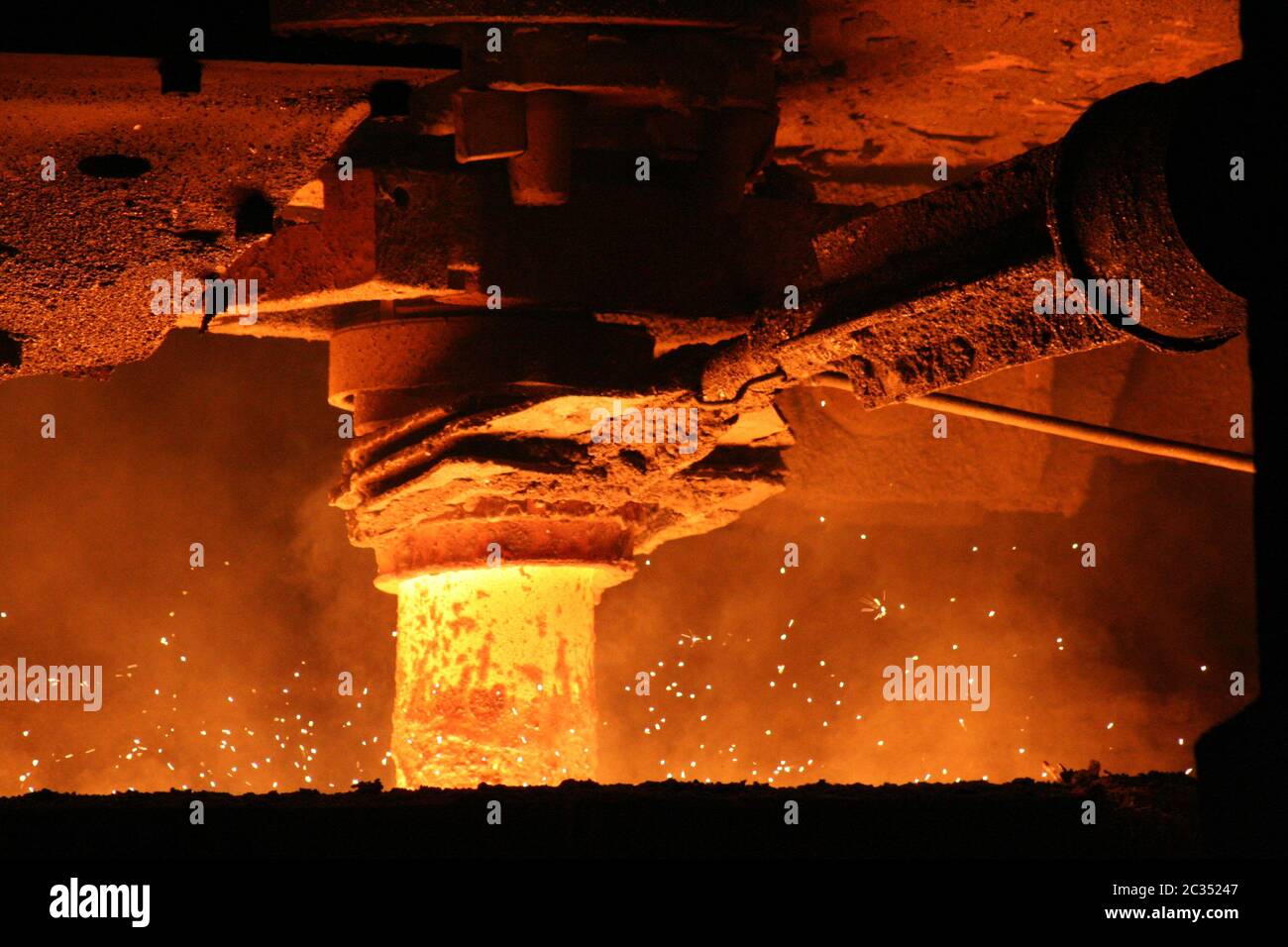 Metal Casting Explosion at Michiko Durbin blog