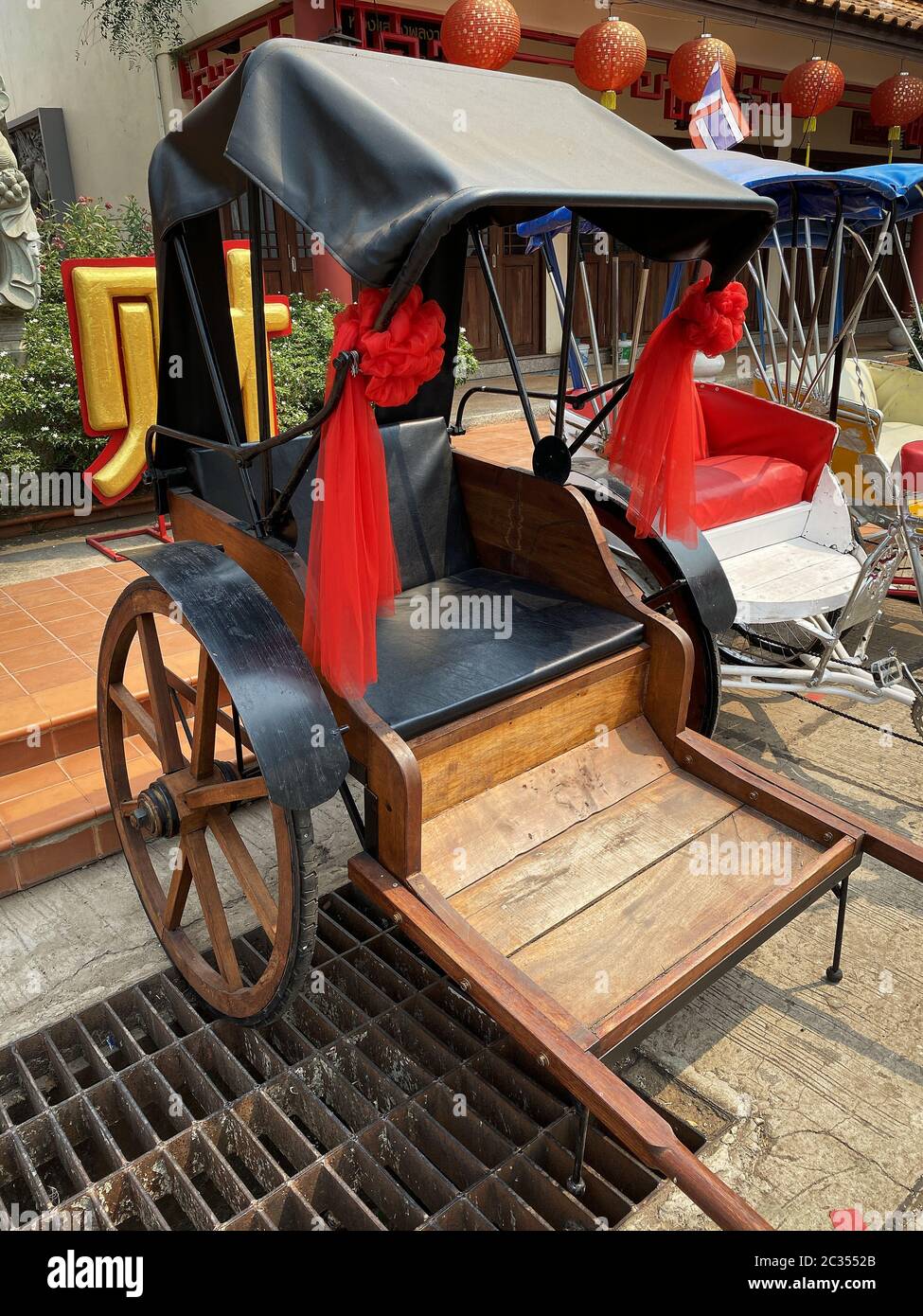 Asian vehicle hi-res stock photography and images - Alamy