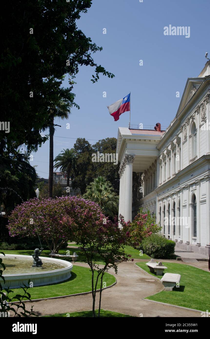 National symbols flag chile hi-res stock photography and images - Alamy