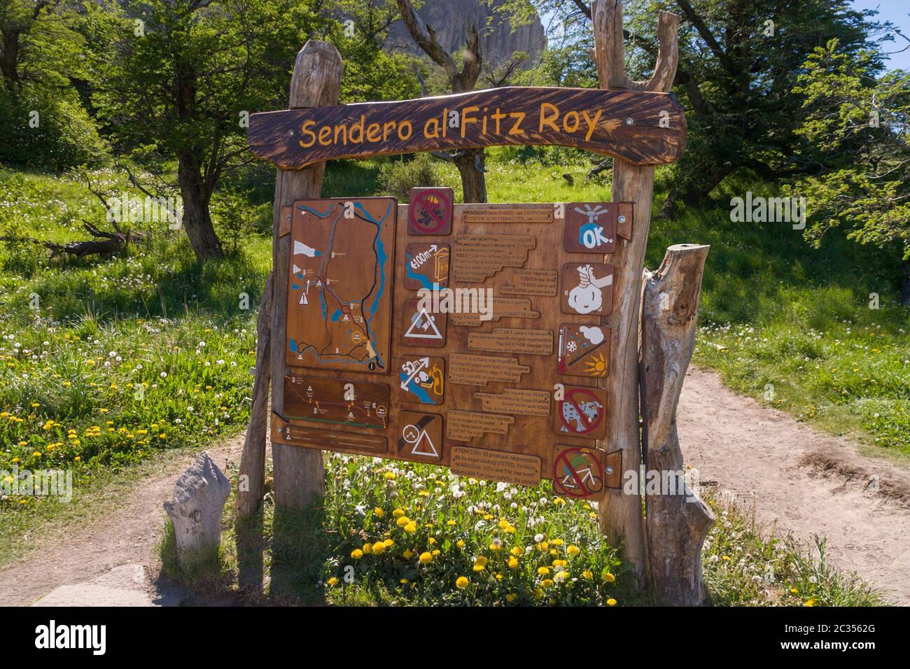 Sign in Fitzroy park Stock Photo - Alamy