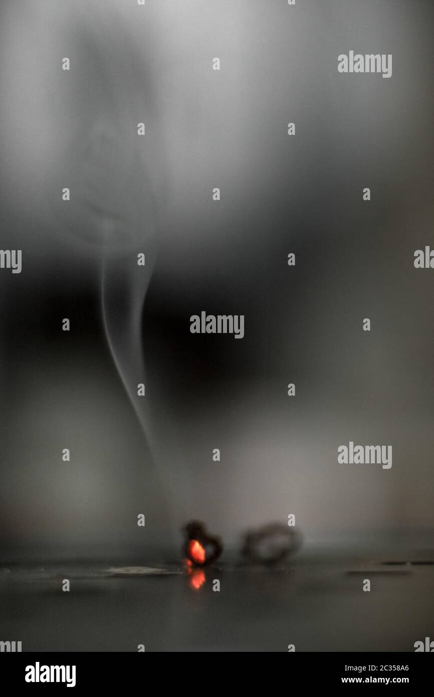 Embers close up macro hi-res stock photography and images - Alamy