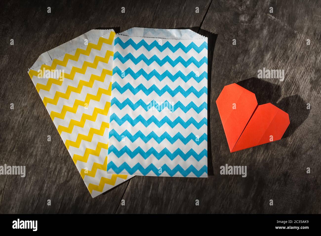 Paper pack hi-res stock photography and images - Alamy