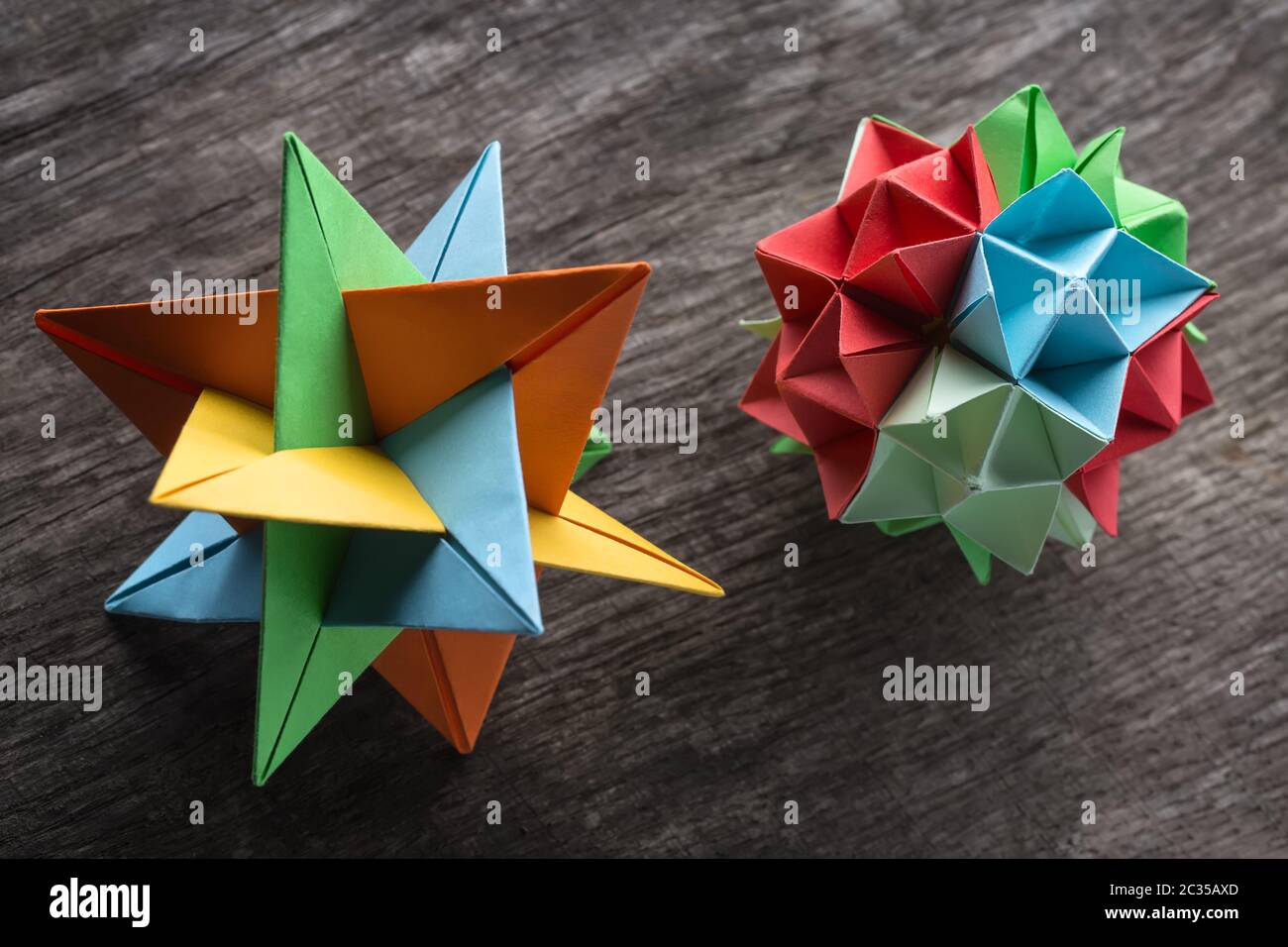 Couple of origami Stock Photo - Alamy