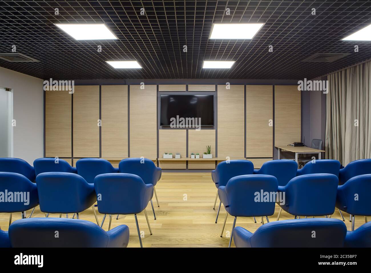Modern conference hall hi-res stock photography and images - Alamy