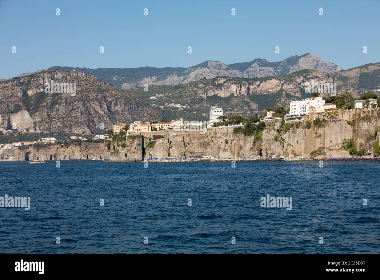 View of houses and hotels on the cliffs in Sorrento. Gulf of Naples ...
