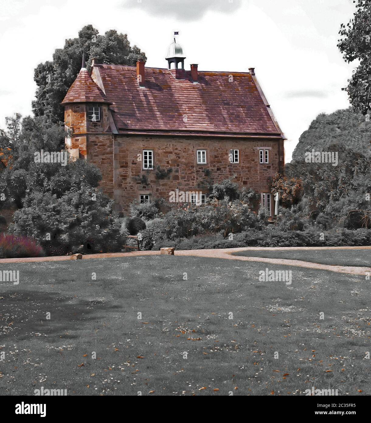 Grange door hi-res stock photography and images - Alamy