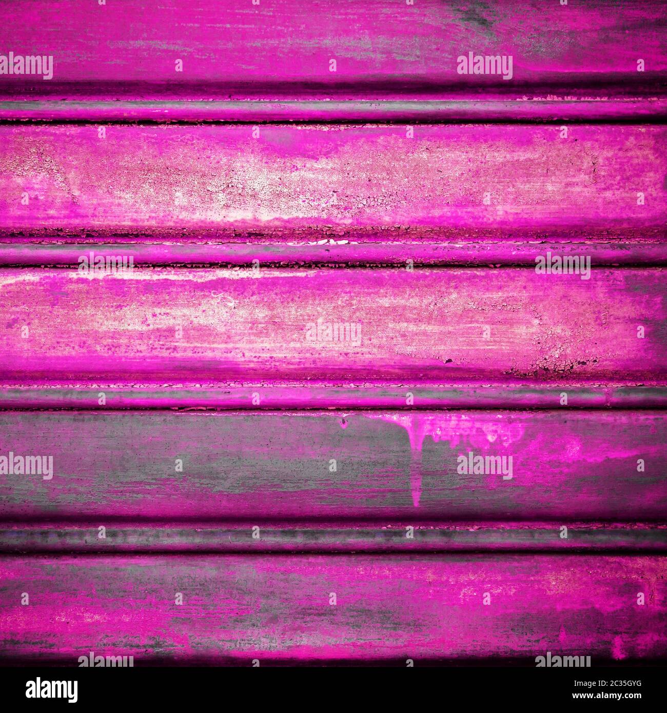 Pink garage door hi-res stock photography and images - Alamy