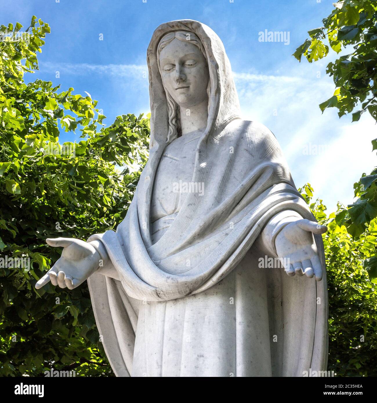 Statue of Our Lady Stock Photo - Alamy