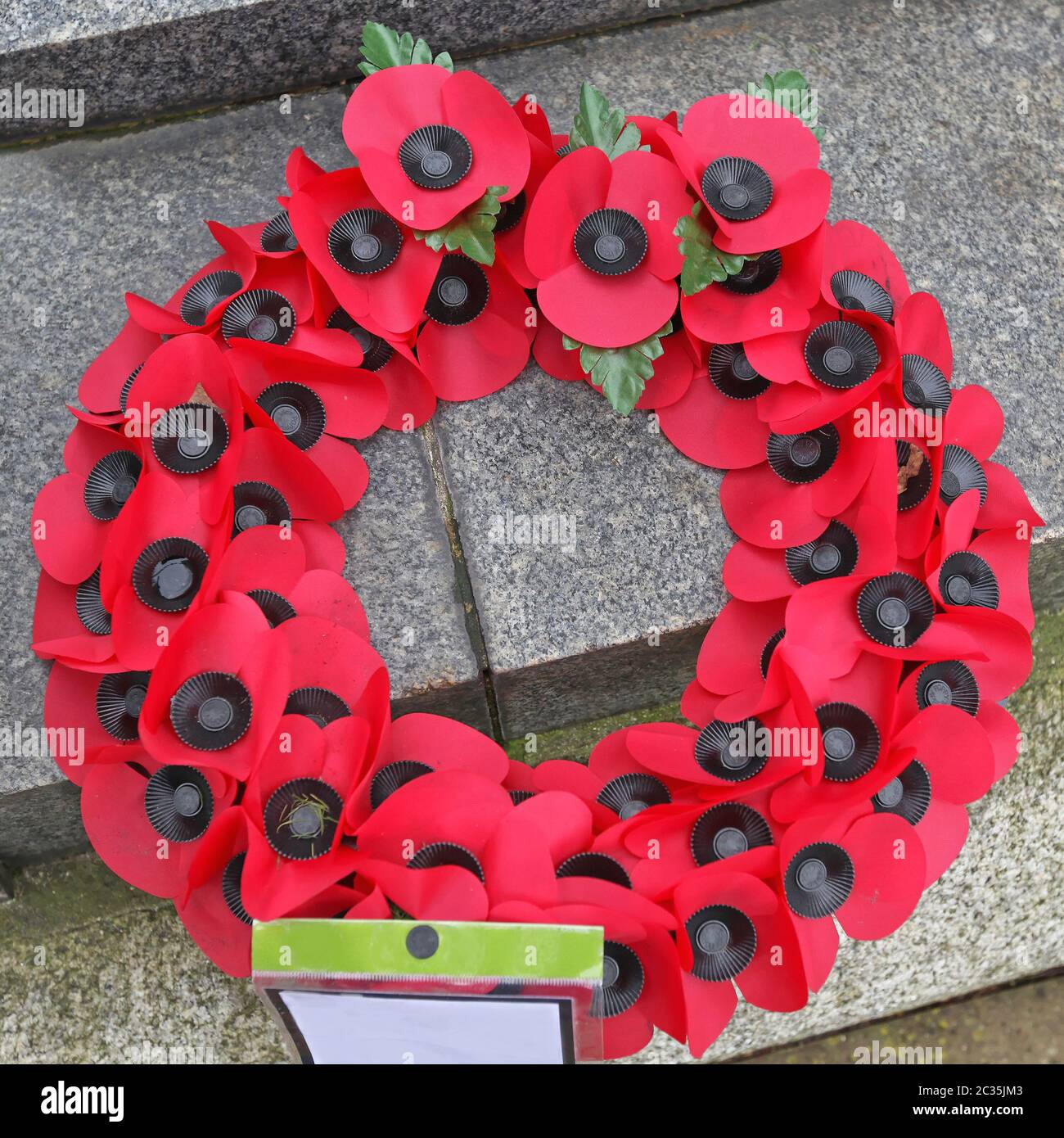 Plastic poppy hi-res stock photography and images - Alamy