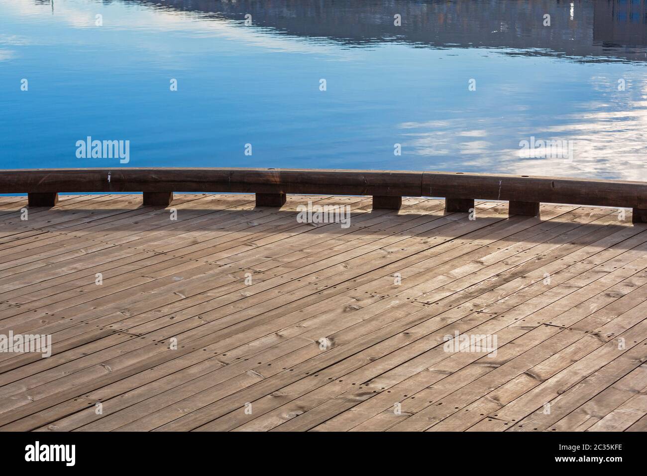 Wooden, Decking Patio Terrace at Water Edge Stock Photo - Alamy
