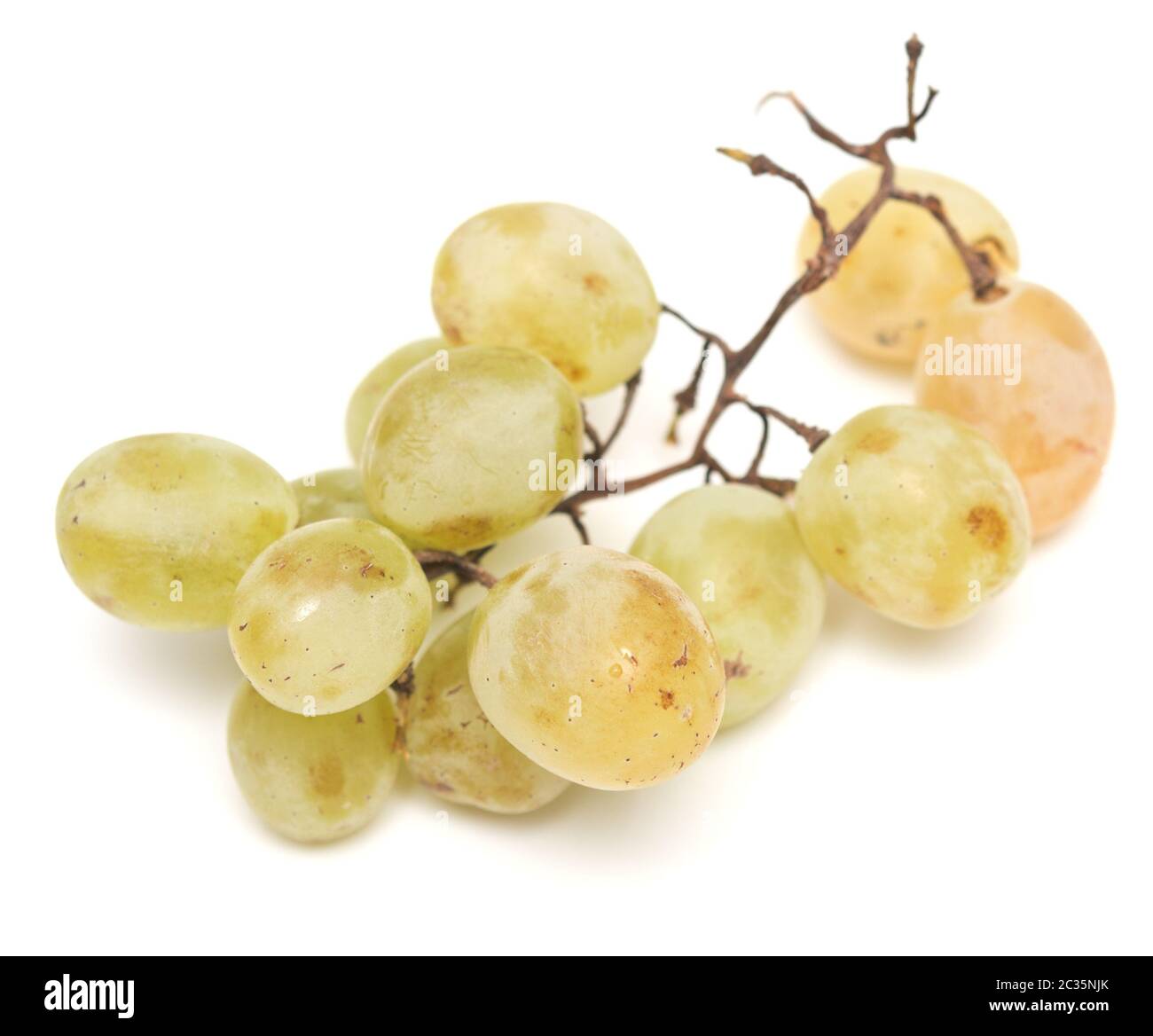 Grapes on white Stock Photo - Alamy