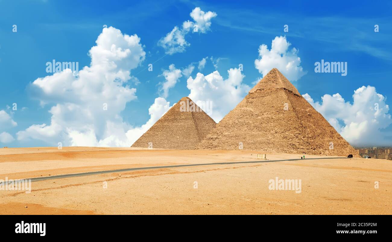 Pyramids view hi-res stock photography and images - Alamy