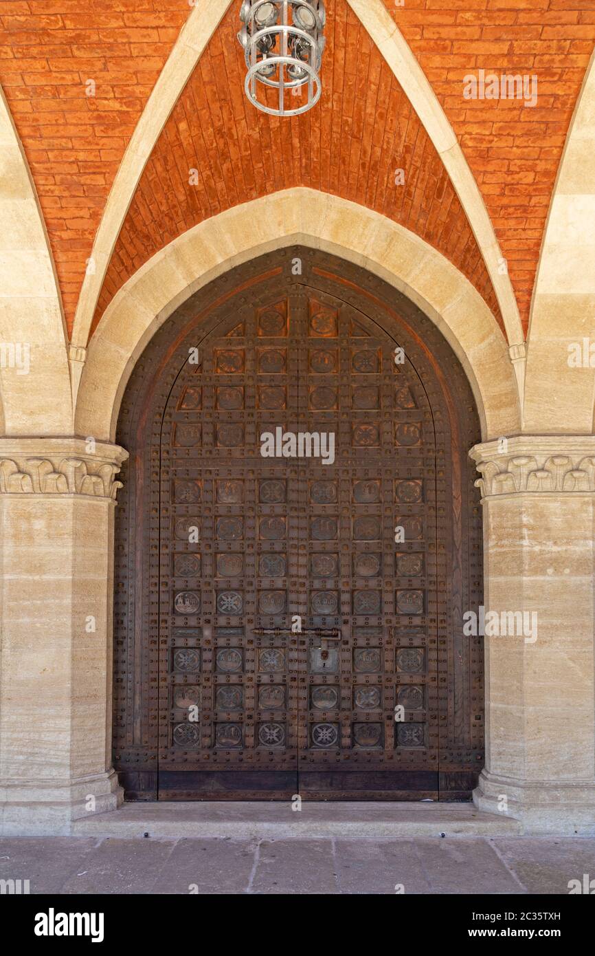 Big arch door at building in san marino hi-res stock photography and ...