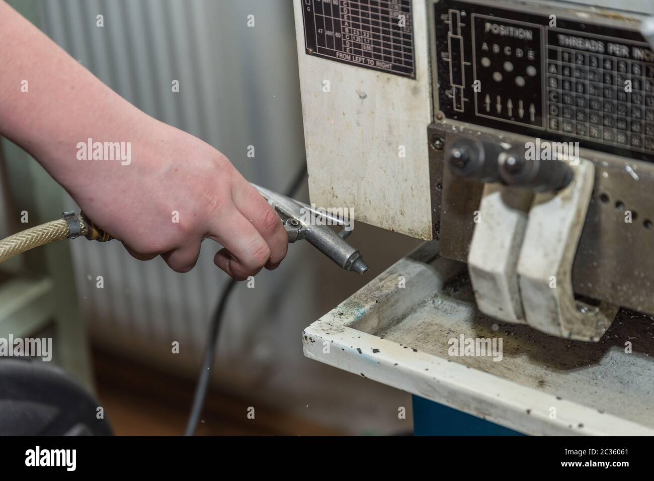 Compressed air blow hi-res stock photography and images - Alamy