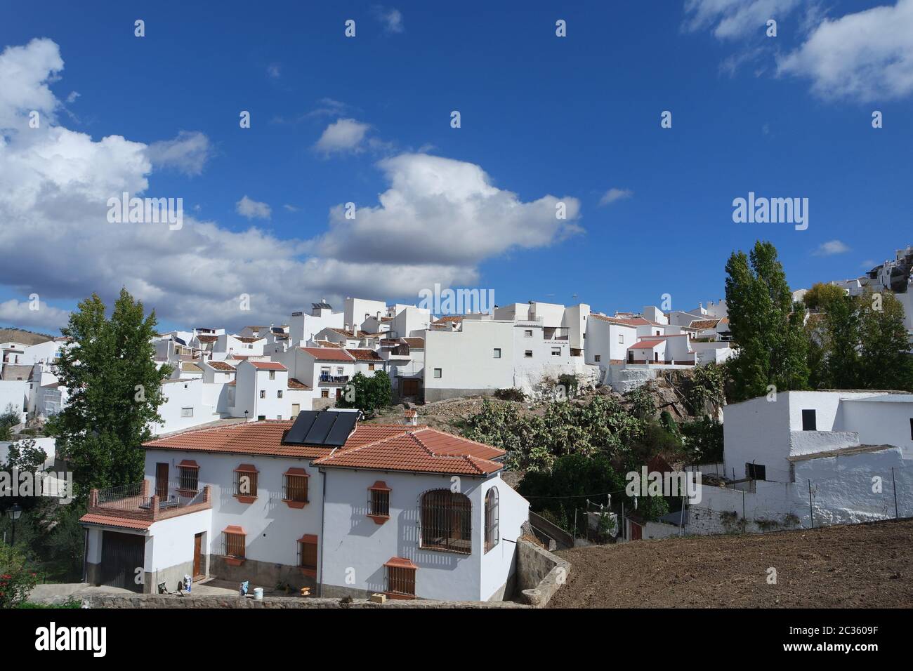 El Burgo, white village in Andalusia Stock Photo - Alamy