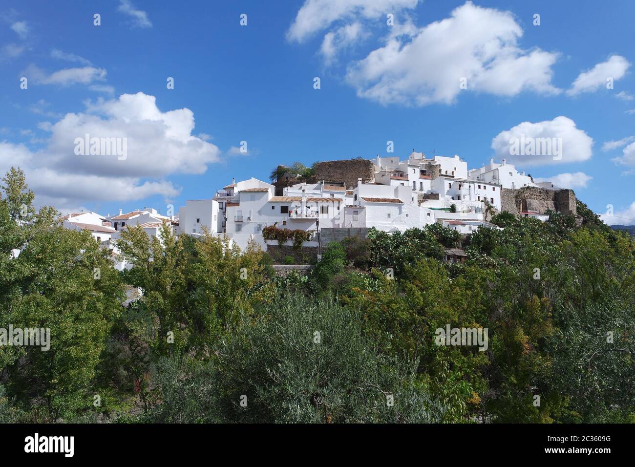 El Burgo, white village in Andalusia Stock Photo - Alamy