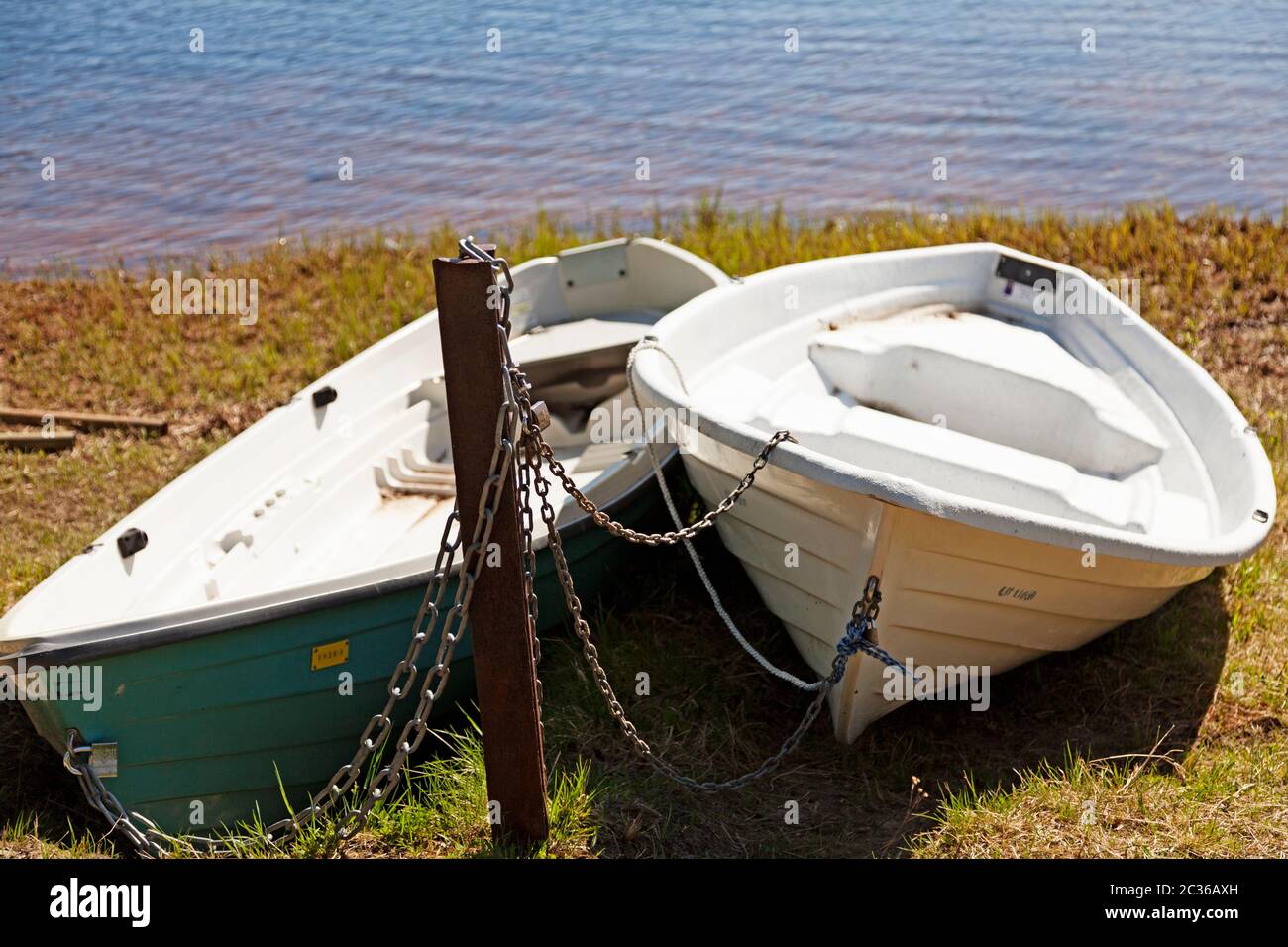 Land locked boat hi-res stock photography and images - Alamy
