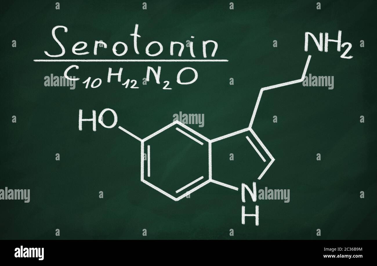 Structural model of Serotonin on the blackboard Stock Photo - Alamy