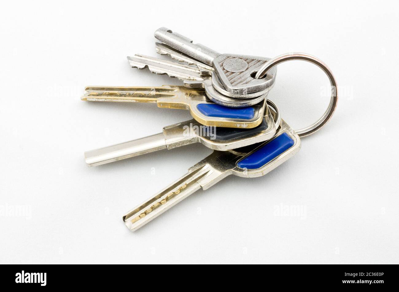 A set of normal random keys on a chain Stock Photo - Alamy