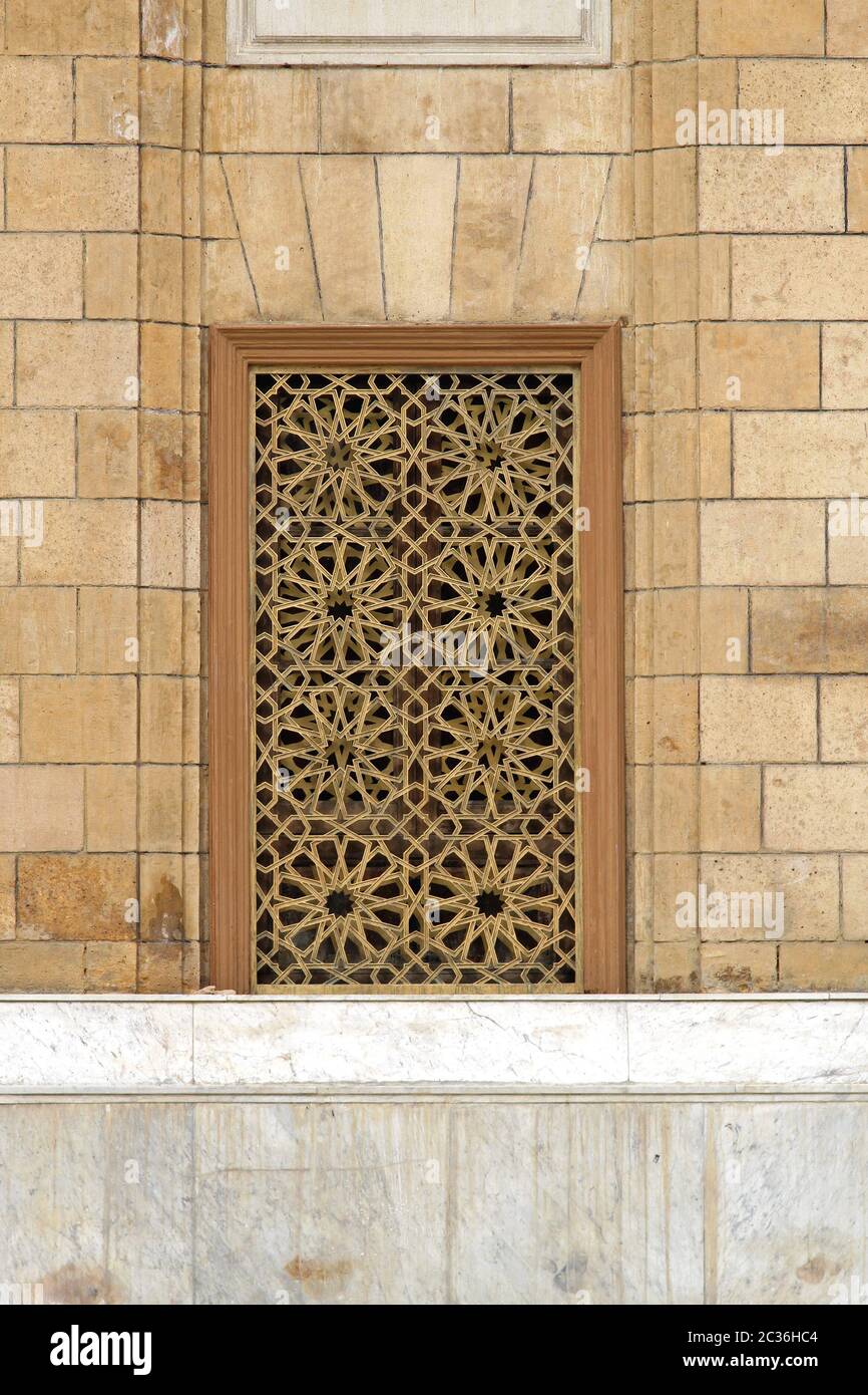 Window with traditional Islamic pattren at Mosque Stock Photo - Alamy