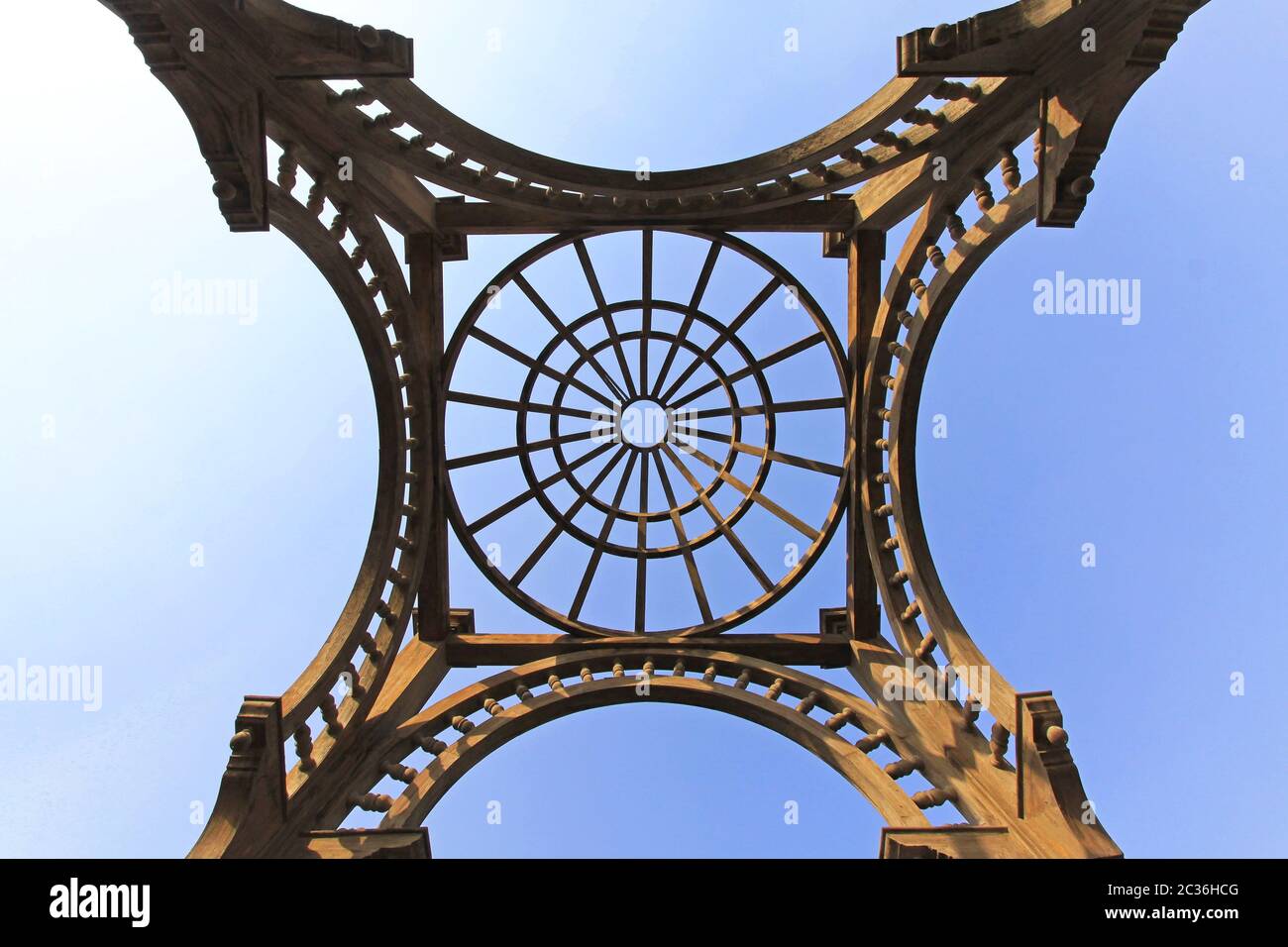 Bridge structure at Roda island in Cairo Stock Photo - Alamy