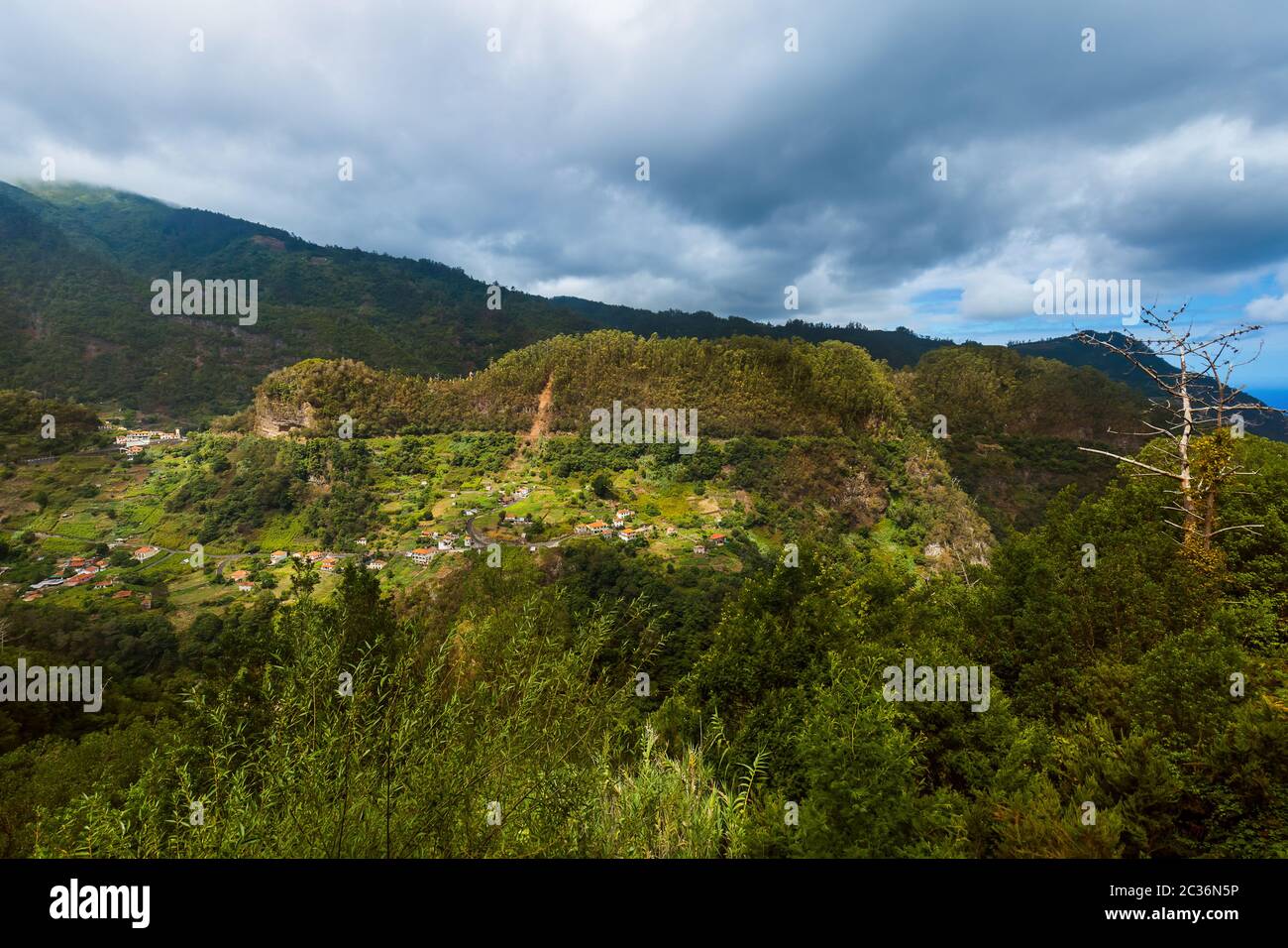 Village madeira hi-res stock photography and images - Alamy