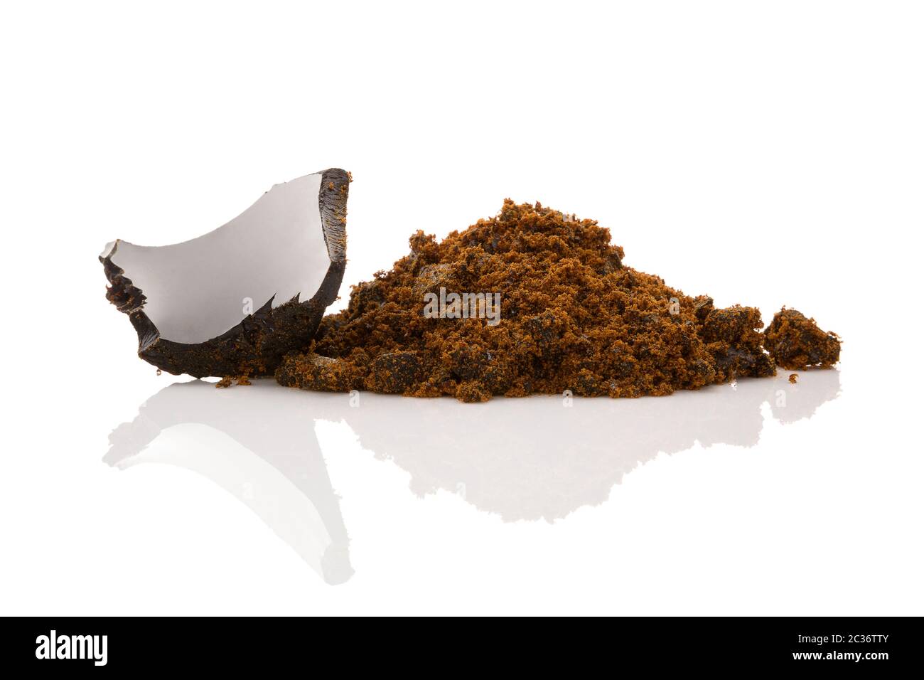 Vulcanized rubber isolated on white background. Vulcanization Stock ...