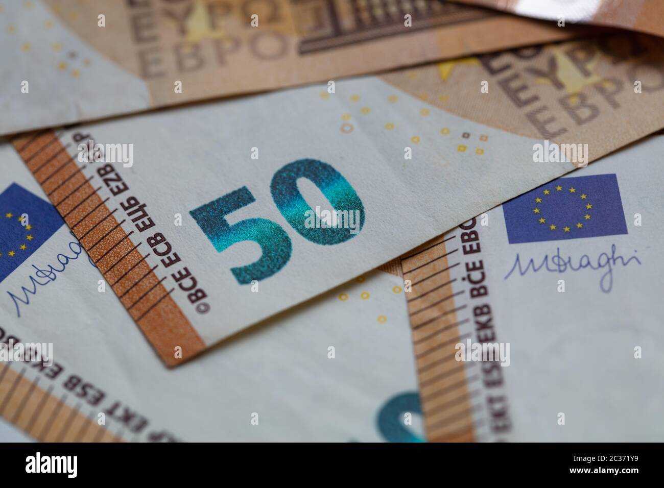 50 euro note hologram euro hi-res stock photography and images - Alamy