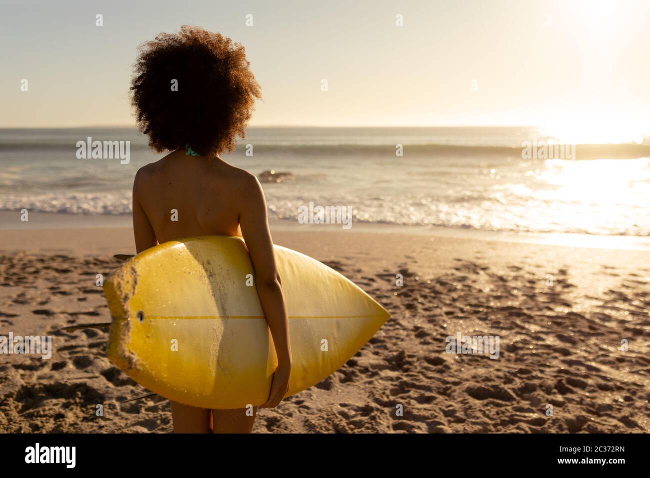 Woman surf race hi-res stock photography and images - Alamy