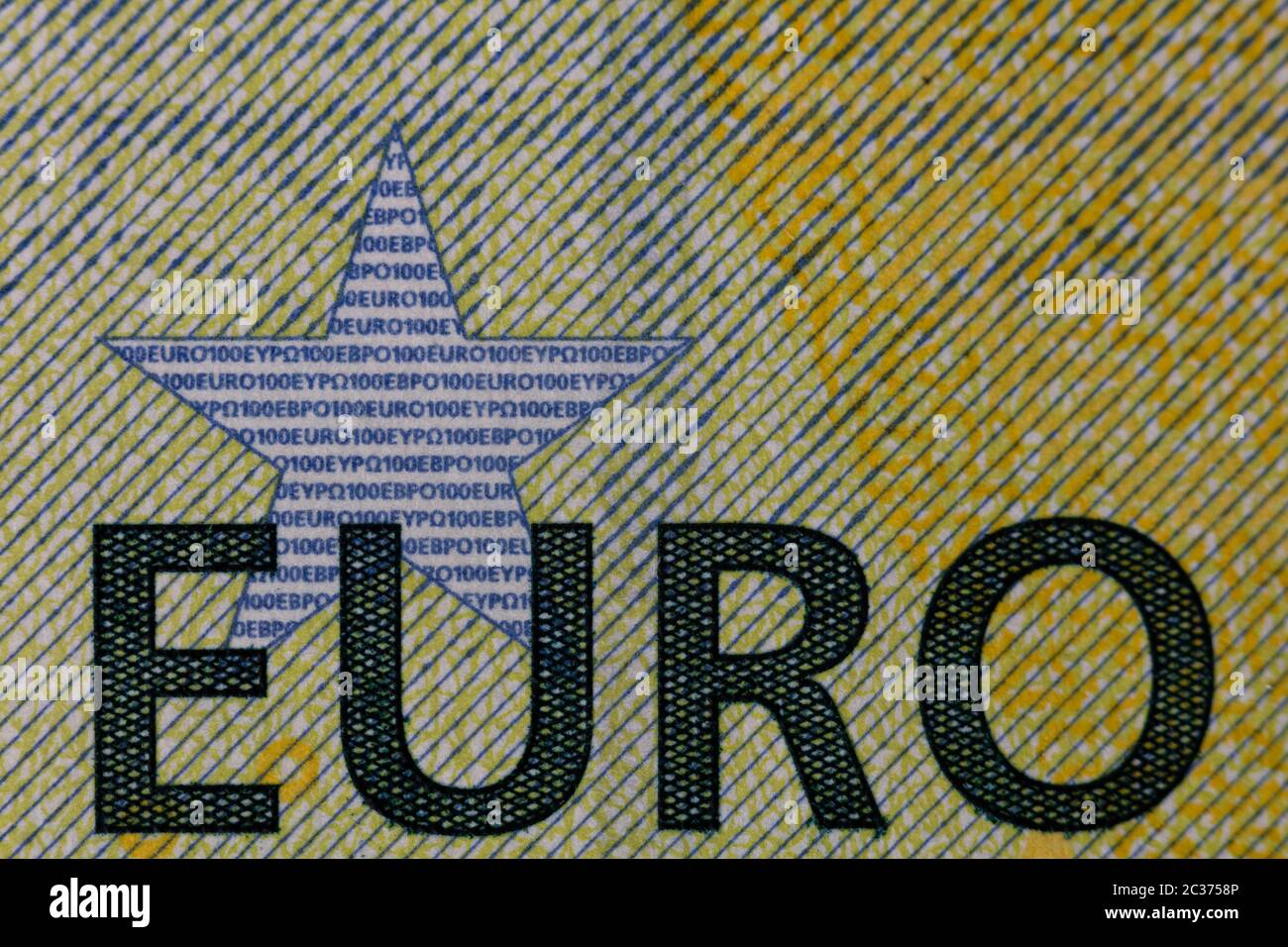 closeup of 100 euro banknote Stock Photo - Alamy