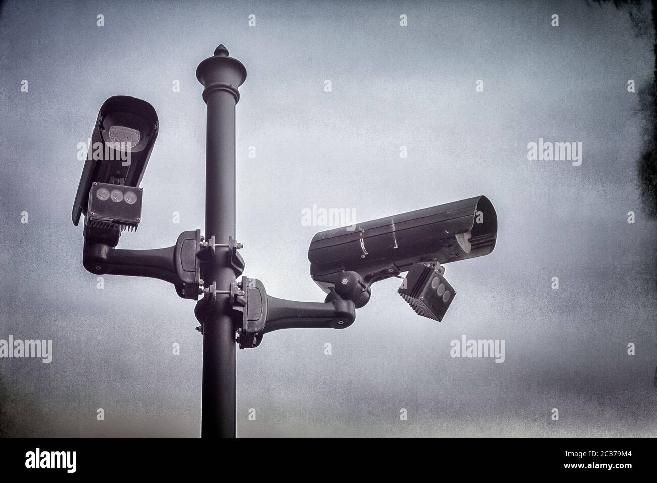 Cctv security camera on pole hi-res stock photography and images - Alamy