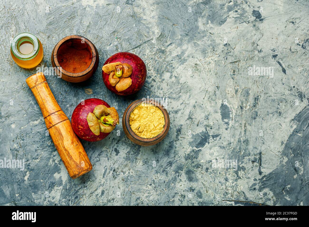 Healing fruit mangosteen in alternative medicine, mangosteen tincture ...