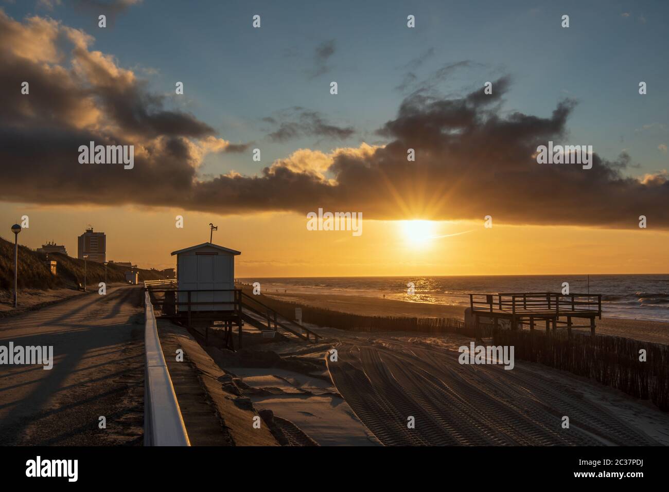Beach promenade sunset mood hi-res stock photography and images - Alamy