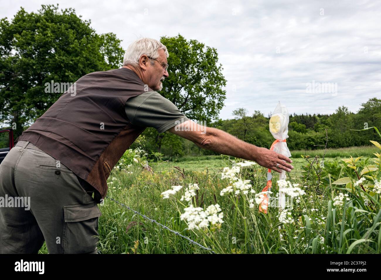 The device emits beeps designed to drive wild animals from fields ...