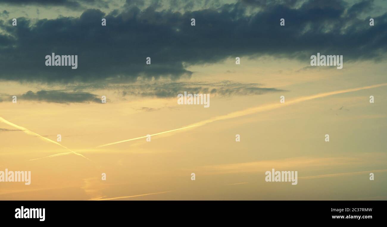 Dramatic evening sky with clouds Stock Photo - Alamy