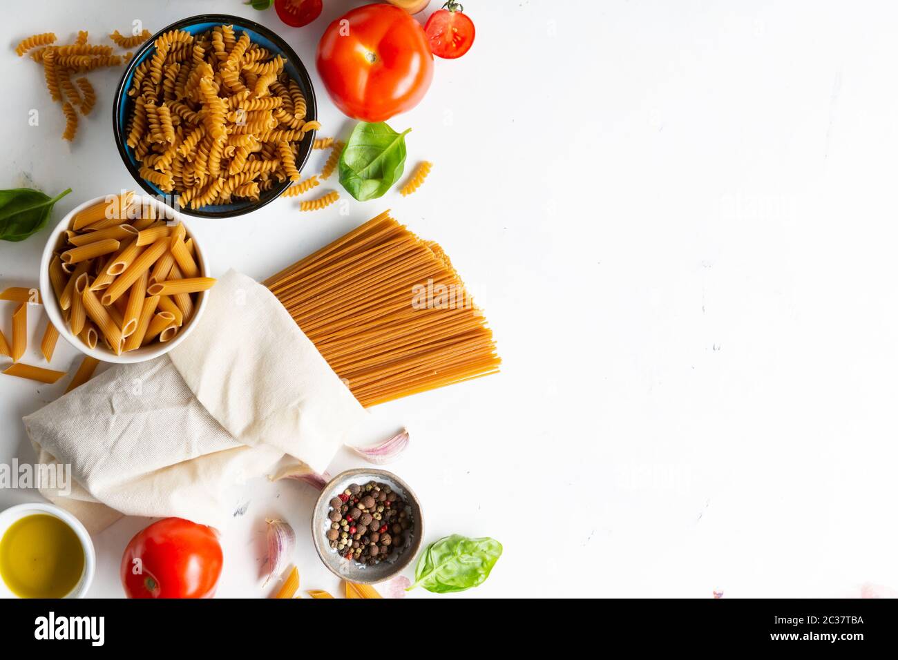 Different types of whole wheat pasta top view Stock Photo - Alamy