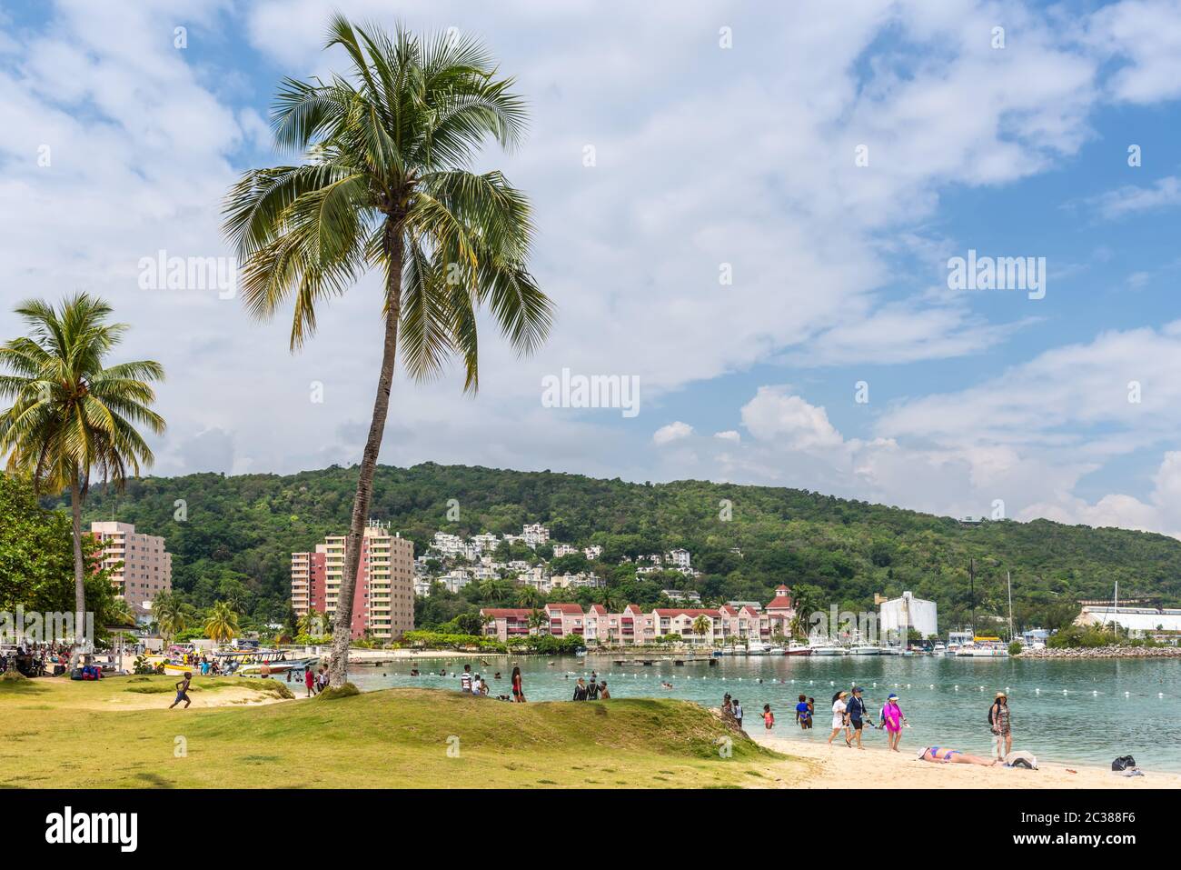 Ocho Rios Bay Beach High Resolution Stock Photography and Images - Alamy
