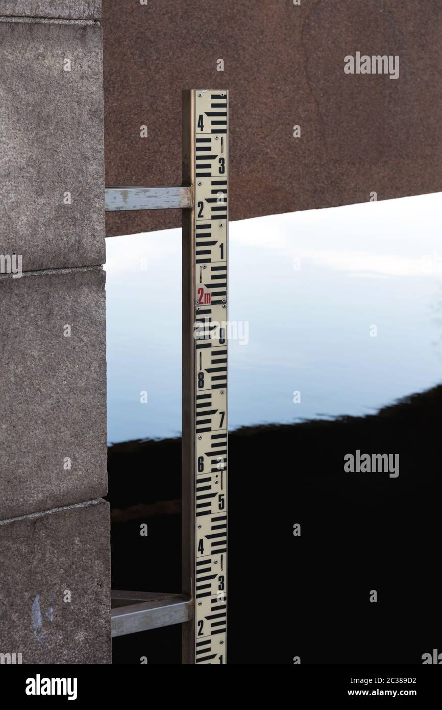 Staff Gauge Water Level Measuring Pole Stock Photo - Alamy Staff Gauge Water Level Measuring Pole Stock Photo - Alamy