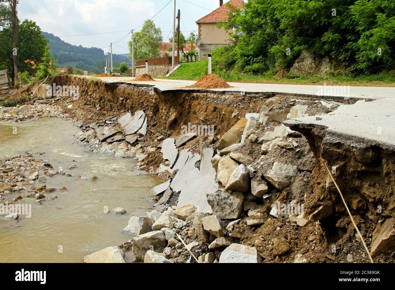 Overflow section hi-res stock photography and images - Alamy