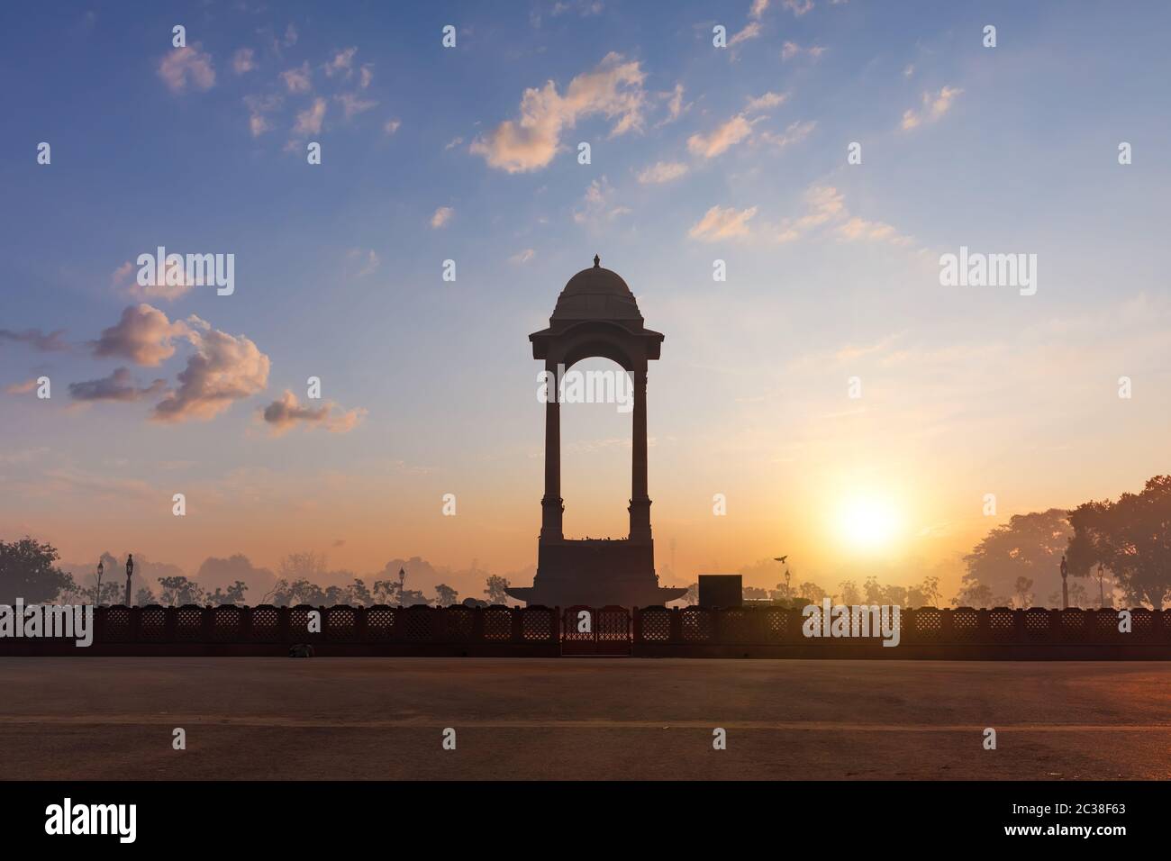 India Gate Canopy, New Delhi, beautiful sunset view Stock Photo - Alamy