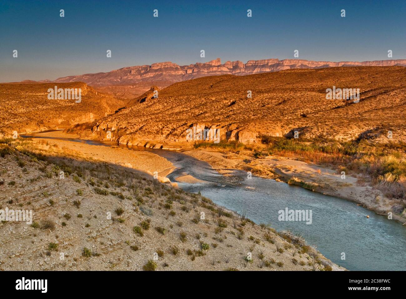 Rio Grande in Hot Springs area with Sierra del Carmen in Mexico in ...