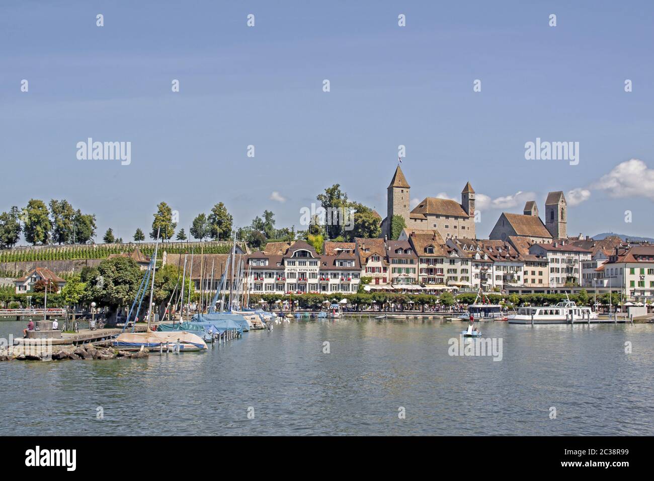 Castle rapperswil rapperswil jona st gallen hi-res stock photography ...