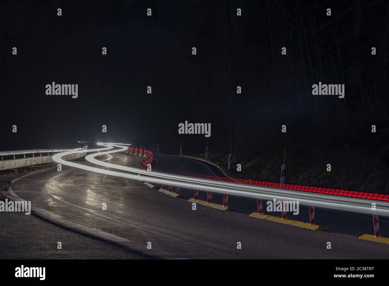 Road traffic at night Stock Photo - Alamy