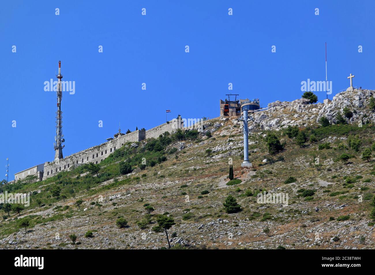 Srdj hill castle tower and gondola above Dubrovnik Stock Photo - Alamy