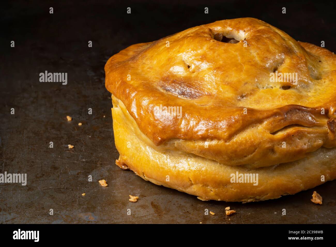 close up of traditional english pork pie Stock Photo - Alamy