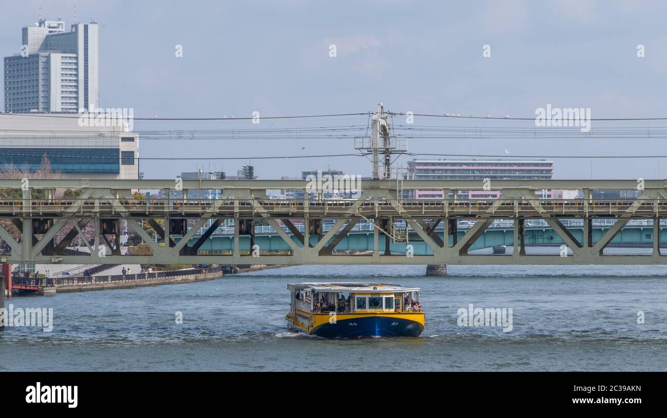 Water bus at sailing along Sumida river, Tokyo, Japan Stock Photo - Alamy
