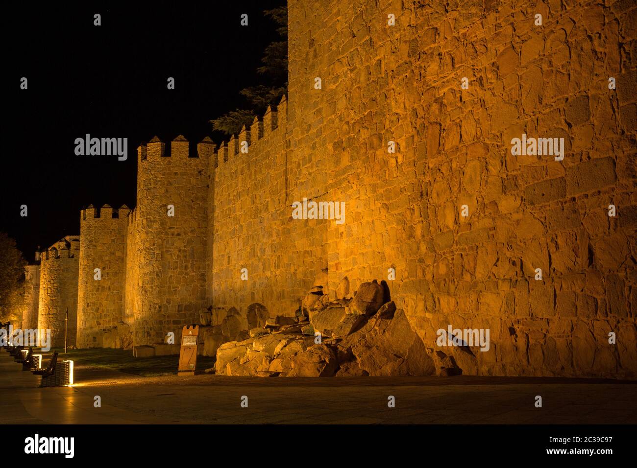 Avila at night, Castile and Leon, Spain Stock Photo - Alamy